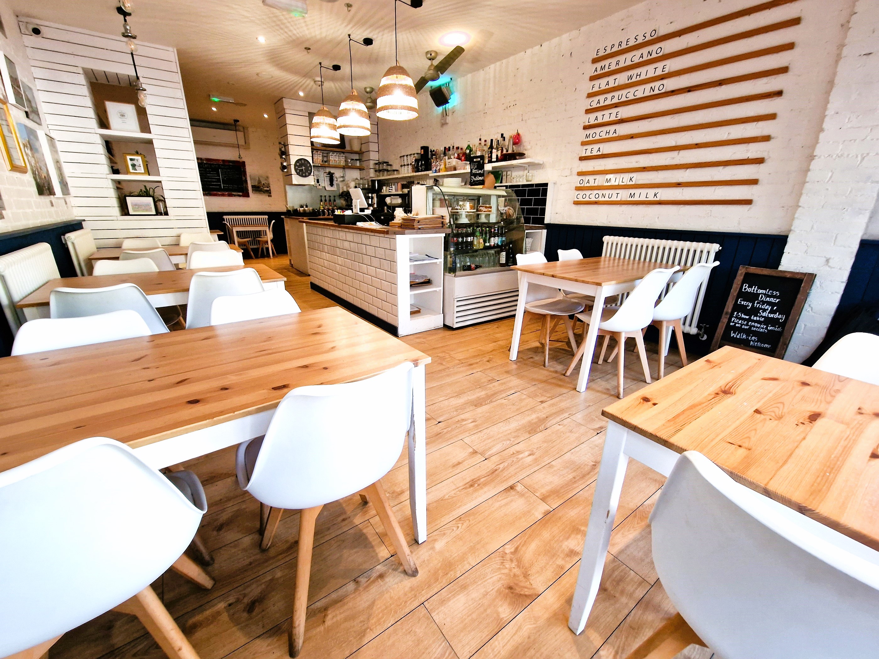 LICENSED CAFE/COFFEE SHOP (22 + 26... | RX291673 - Bradleys Countrywide